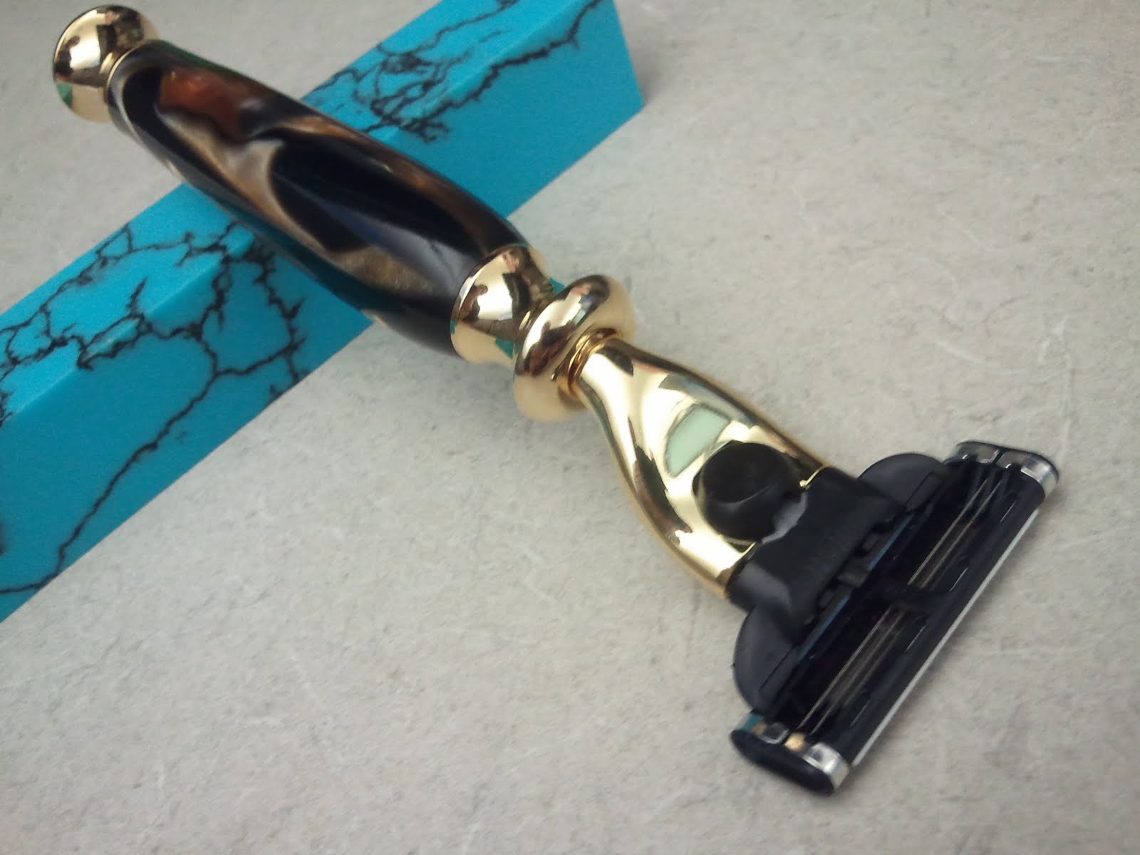 CJay's The Modern Barber: Gillette Mach3 & Venus Razor Handles