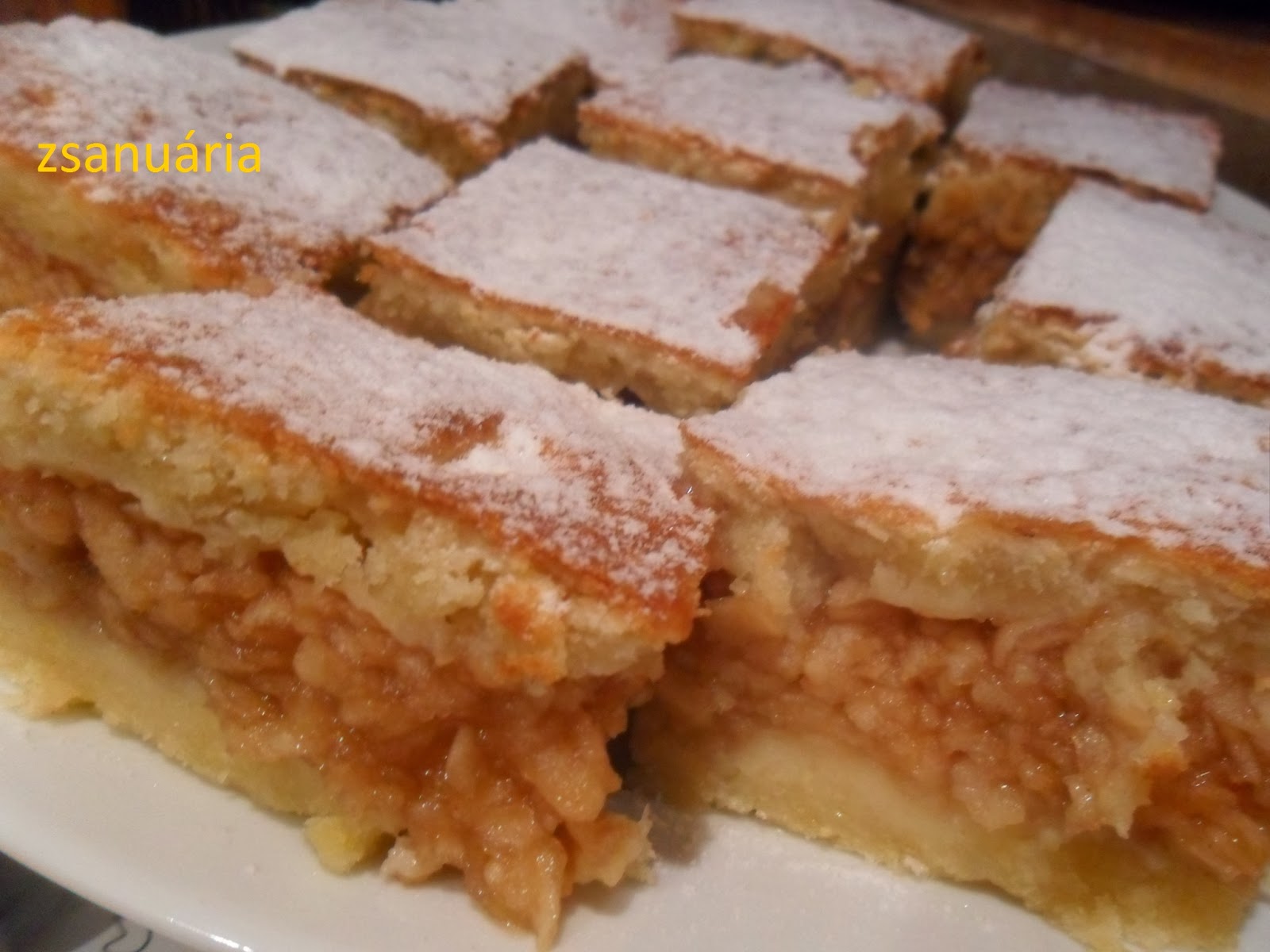 Zsanuária: Almás pite