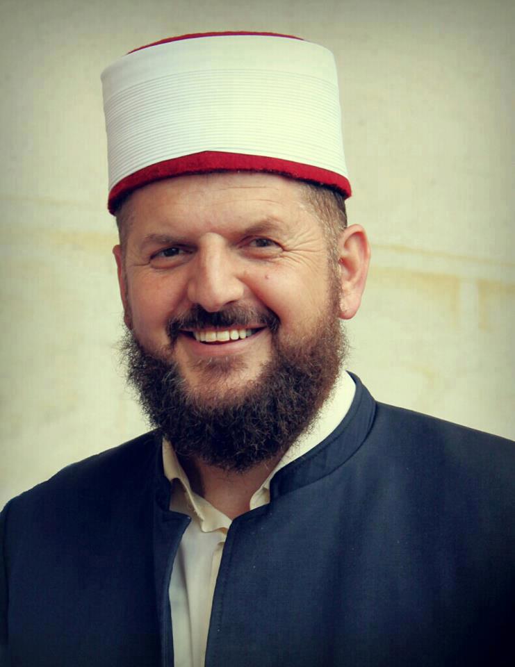 Biografia e Hoxhë Shefqet Krasniqit ~ Shefqet Krasniqi