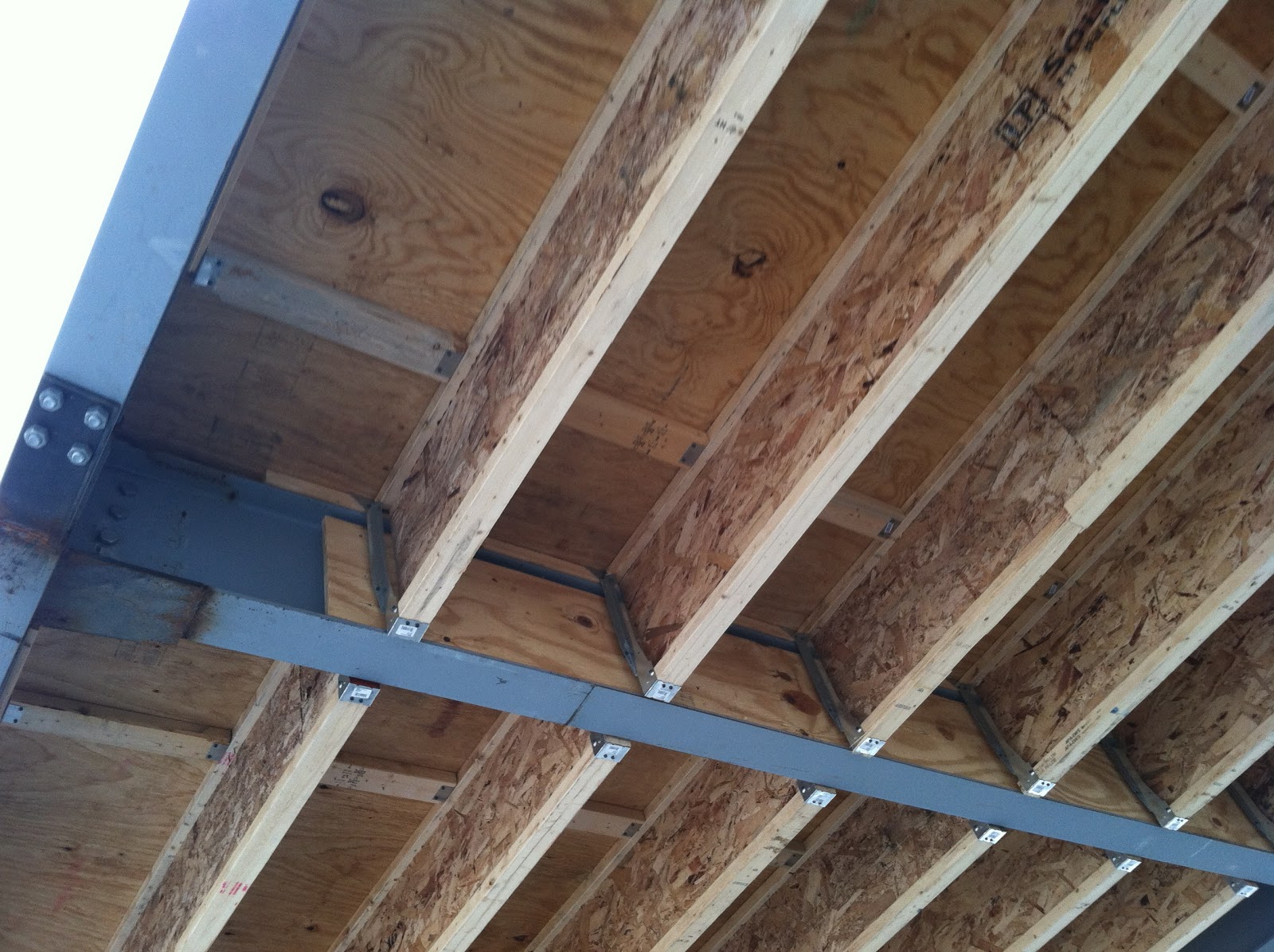 Timber Springs Lodge: Whitewash