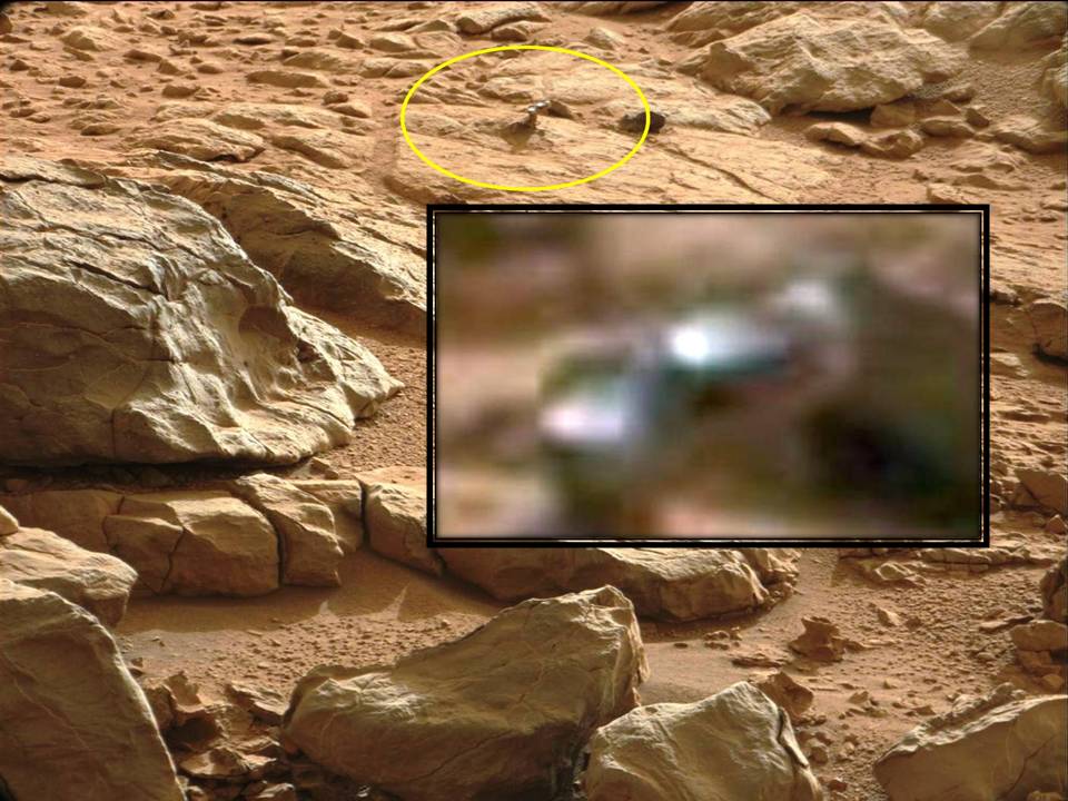 Weird Anomaly Caught By Mars Curiosity - Jan 30, 2013