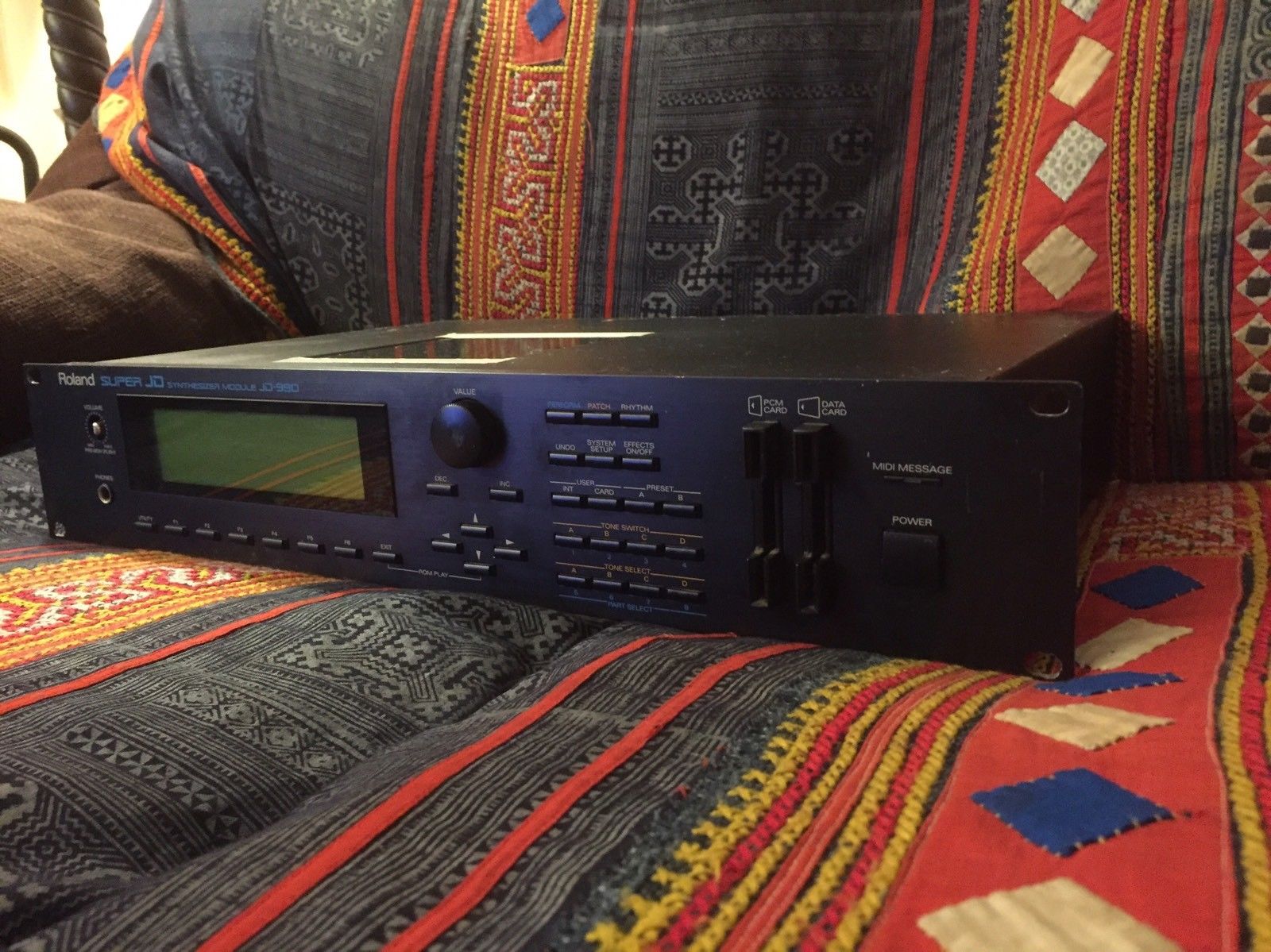 MATRIXSYNTH: Roland JD 990 Rack Synth SN ZF26175