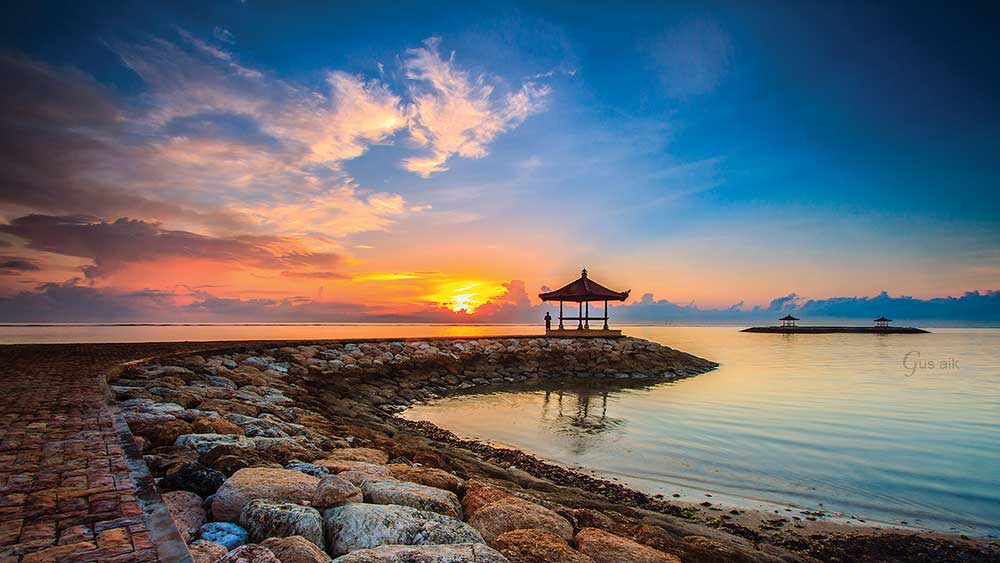 The Beautiful of Sanur Beach in Bali Island ~ Malay Travel and Tour