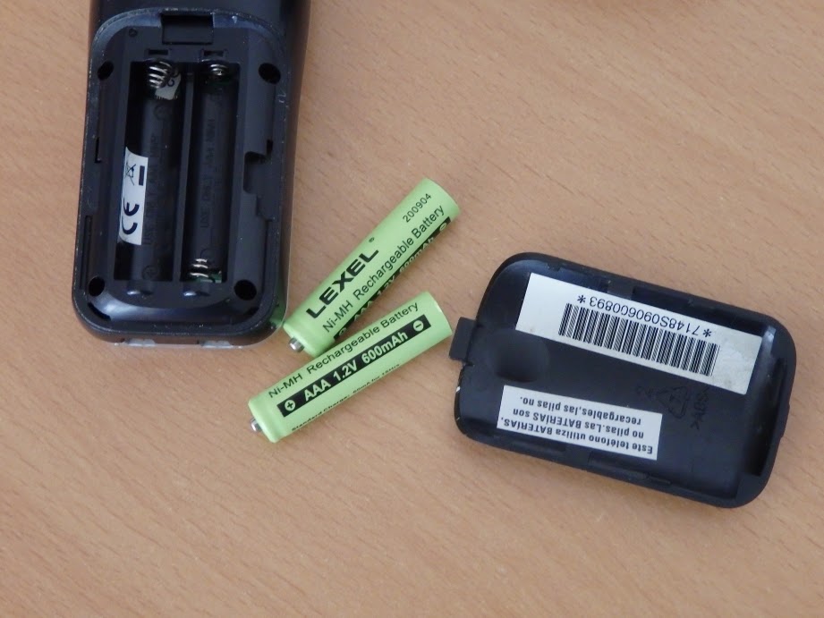 Alma de herrero: Despiece de un teléfono inalámbrico