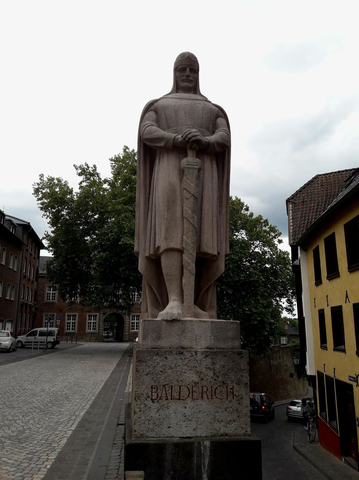 Mönchengladbach: poznaj historyczne i magiczne miejsca miasta!