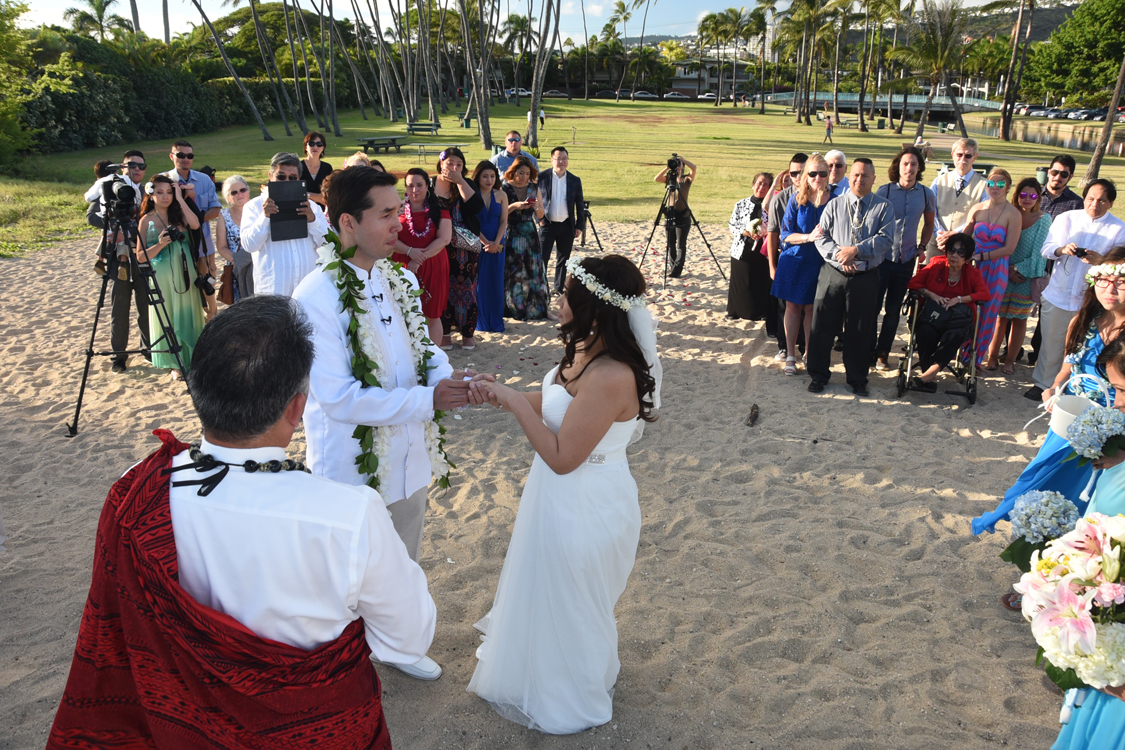 Honolulu Weddings: Patrick & Rhea