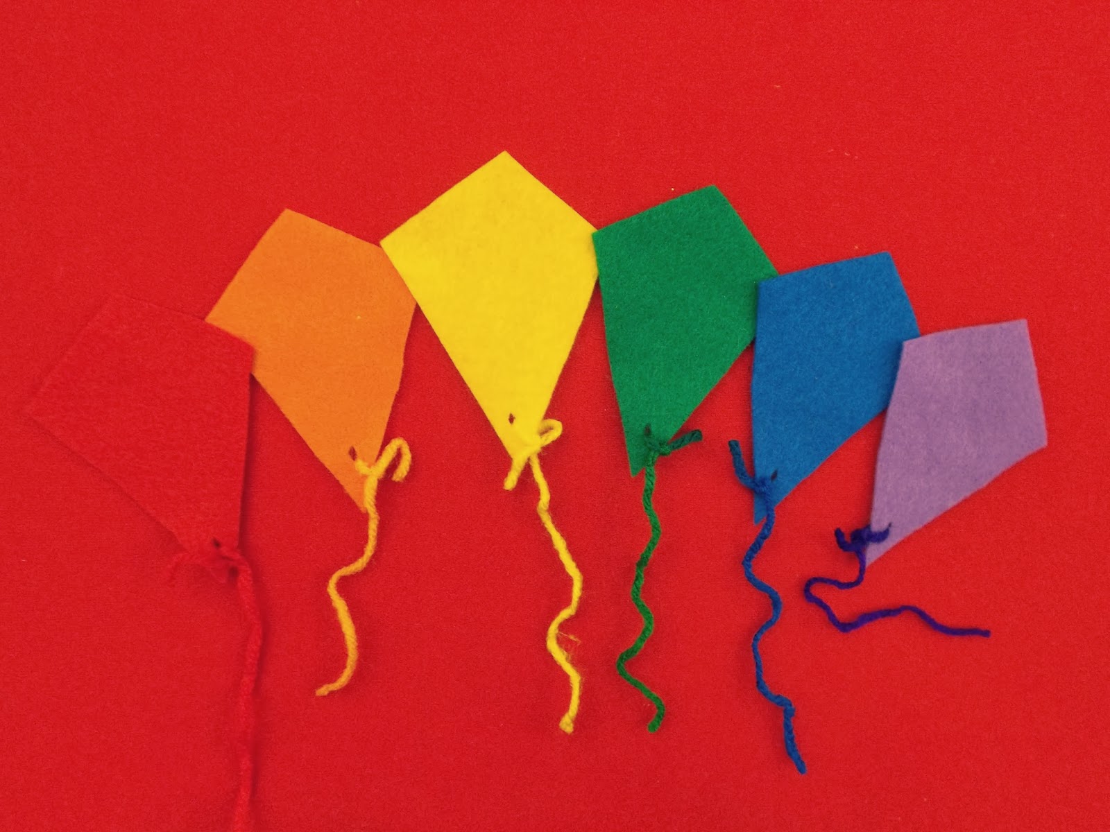 Fun with Friends at Storytime: Let's Go Fly a Kite!