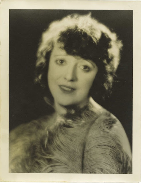 Los Grandes Fotografos: Edwin Bower Hesser (1893-1962)