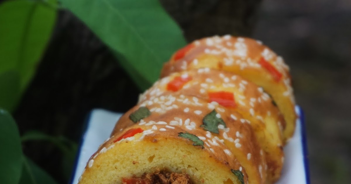 Beef Floss Roll Cake