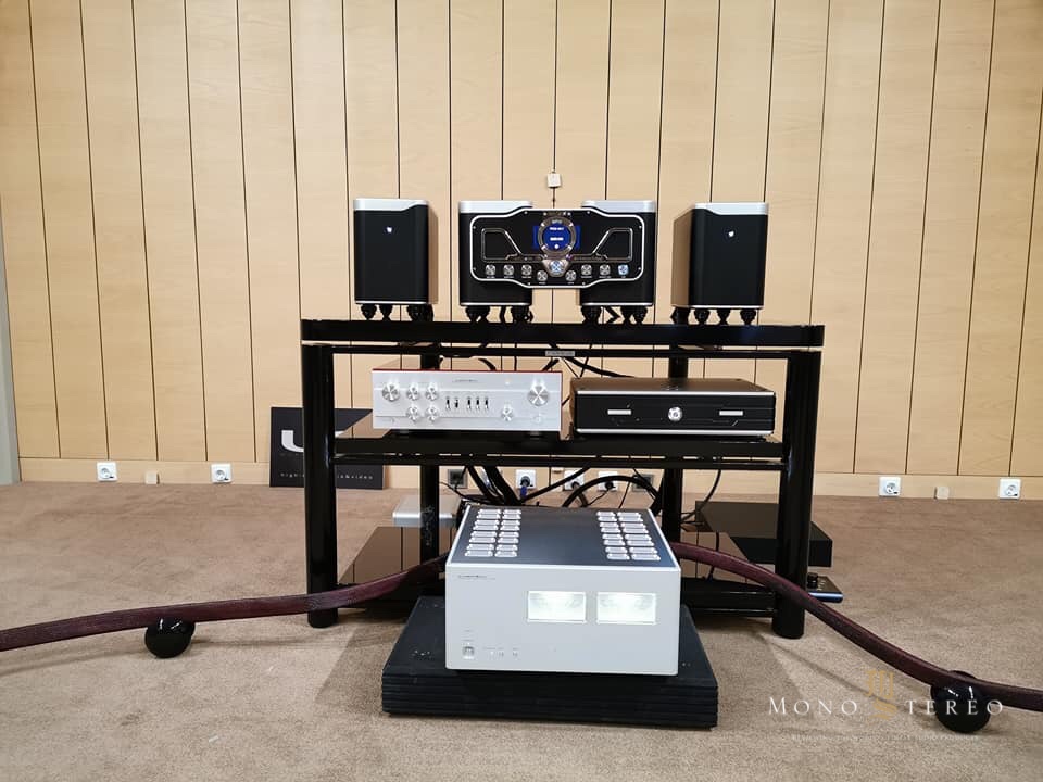 WADAX ATLANTIS REFERENCE DAC UNPACKING – M & S | Ultimate High-Fidelity