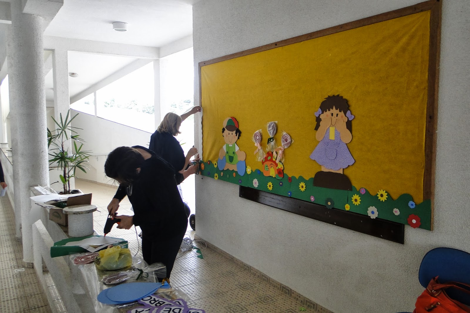 Educação...Conhecimento em Rede!: Mural da Creche Mundo Encantado