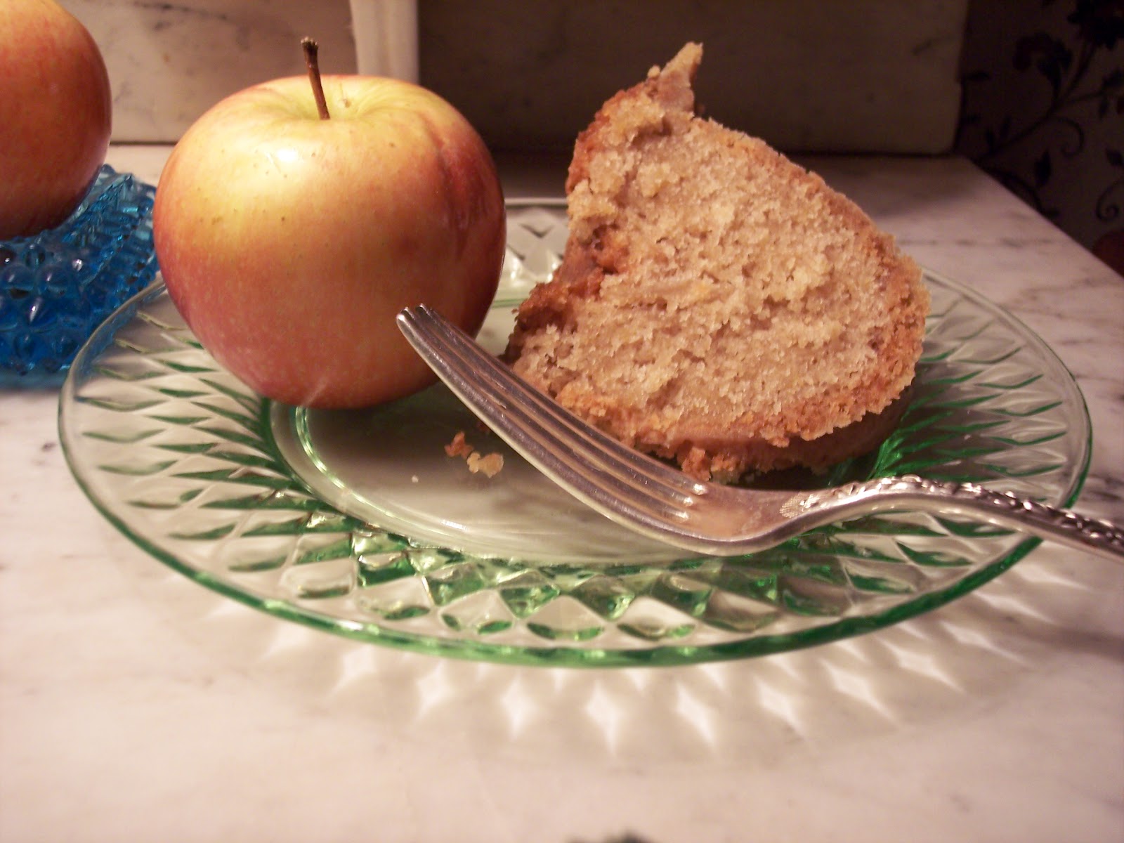 LBP Sews: Caramel Apple Pound Cake!