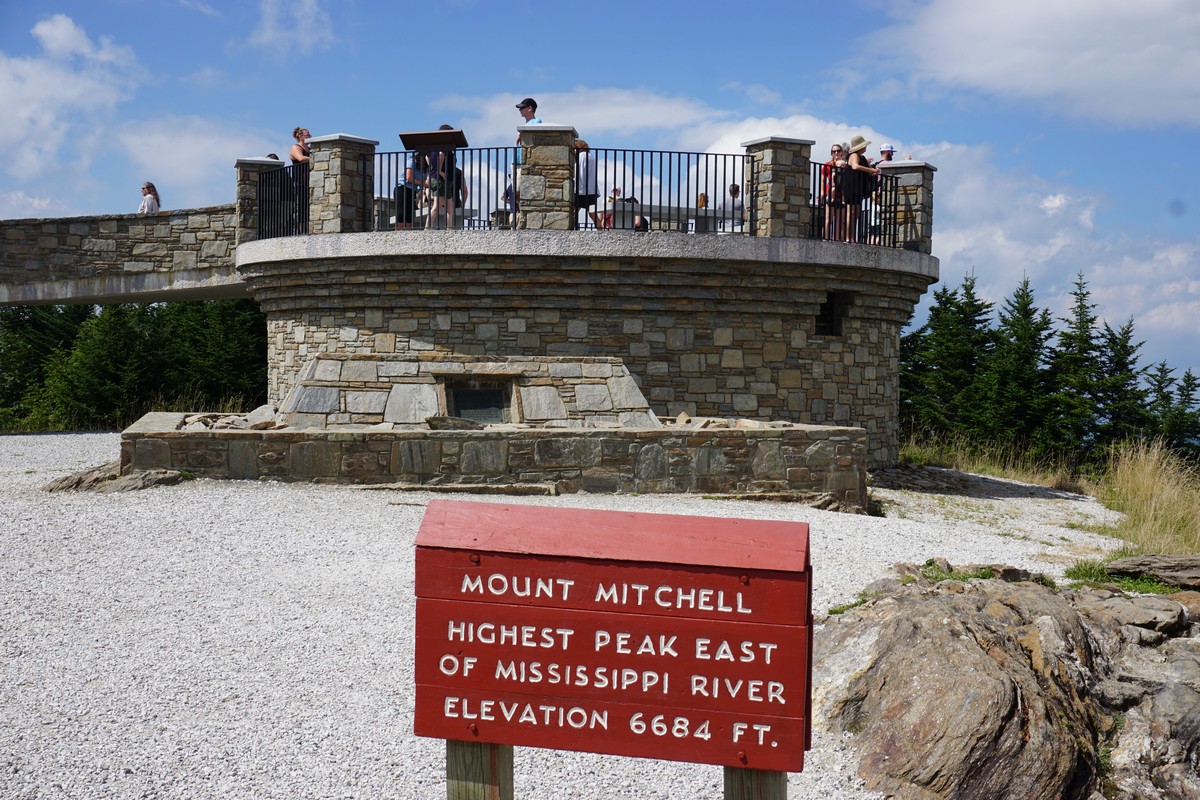Harriman Hiker: Harriman State Park and Beyond: Mt. Mitchell Summit ...