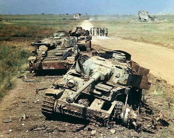 Historia y tecnología militar: Panzer IV destruidos en Lanuvio, junio ...