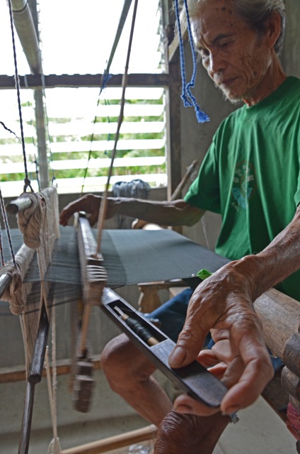 mybeautifulILOILO: Indigenous Fiber Fashion Fair: Meshing History ...