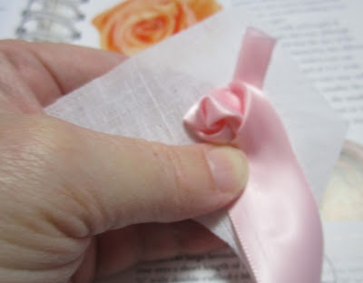 Ravings of a Mad Crafter: How to Make a Flat Ribbon Rose