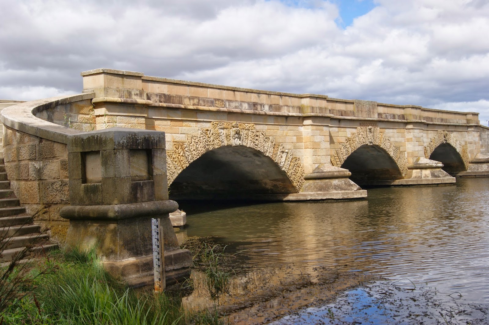 On The Convict Trail: Ross Bridge