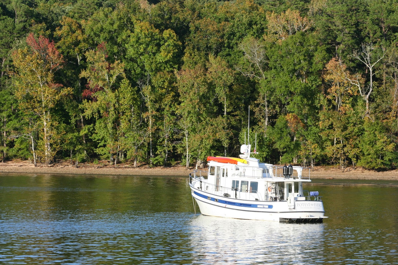 Looping NZ Style: Dry Creek, Pickwick Lake, to Grand Harbor Marina for ...
