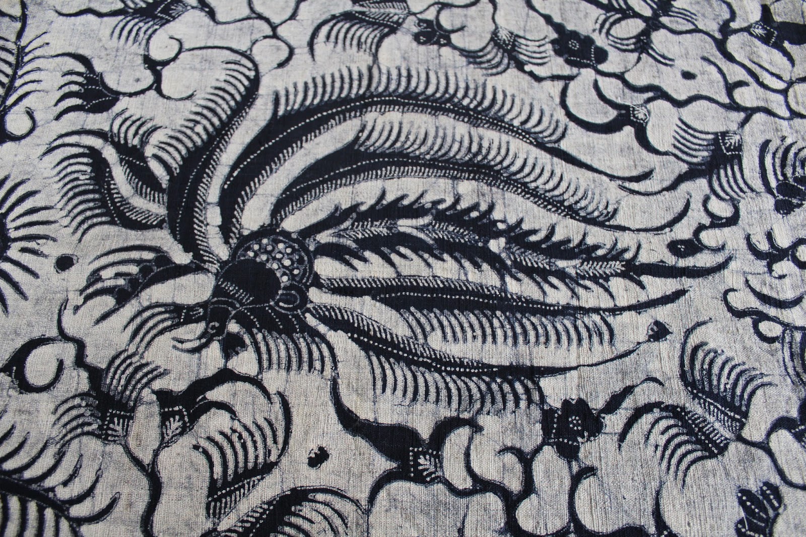 Terpikat Keindahan Kain Tenun Gedog Khas Tuban