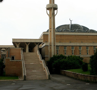 Welcome to the Islamic Holly Places: Grand Mosque (Rome) Italy