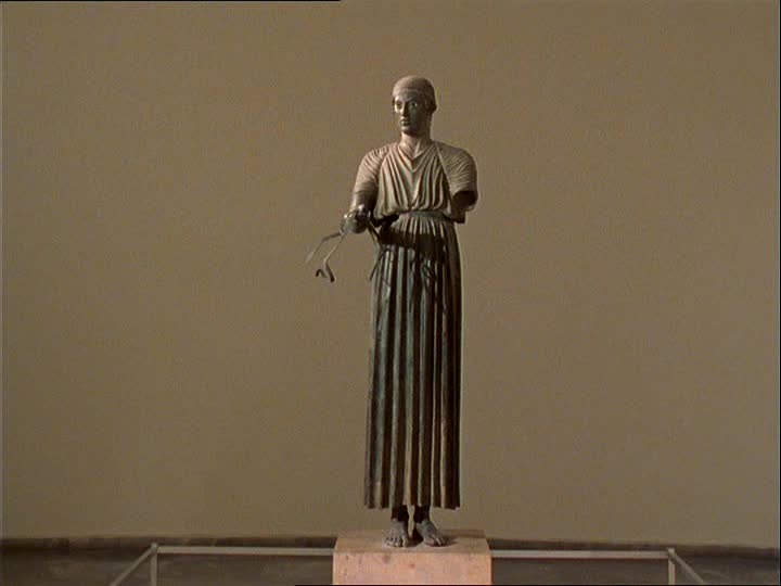 Pura Kastigá: EL AURIGA DE DELFOS.- LA BELLEZA DEL ESTILO SEVERO.