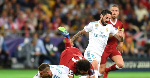 Giorgio Chiellini labels Sergio Ramos' foul on Mo Salah as ...