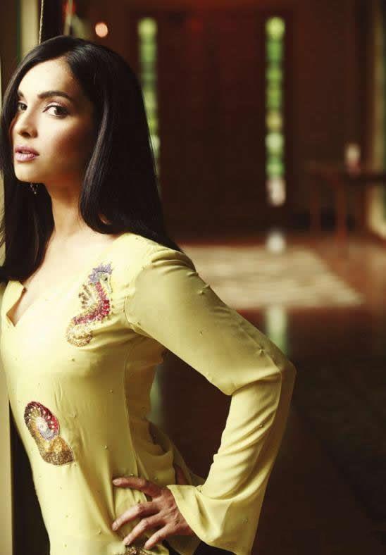 Amna haq - High Quality Wallpapers