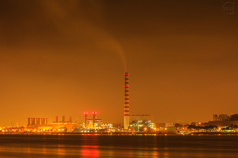 照の元素: Night View at Stulang Laut Johor Bahru