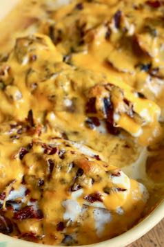 Savory Sweet and Satisfying: Cheesy Bacon Chicken