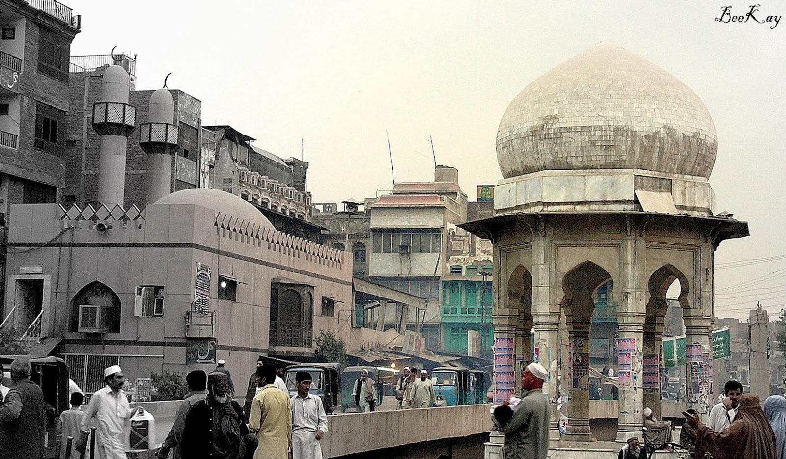 Old Wall City of Peshawar - Lifestyle, Social News and Tips