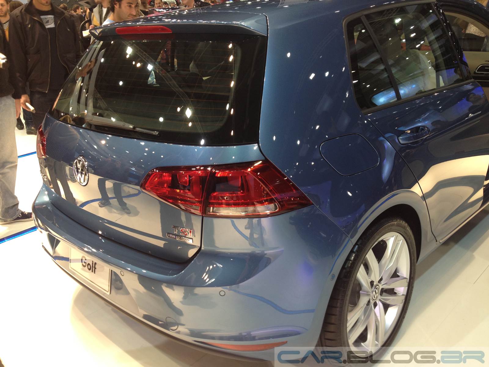 Vídeo: VW Golf 7 em Buenos Aires: Highline e GTI