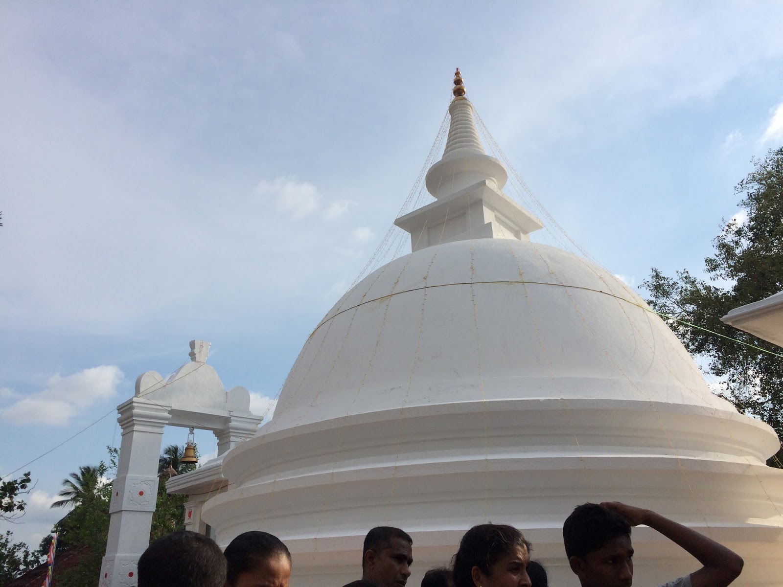 සයිබර් අවකාශයේ සොදුරු නවාතැන: අත්තනගල්ල රජ මහා විහාරය (Attanagalla Raja ...