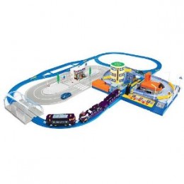 Toy Treat: Tomica Mega Station Hypercity Set
