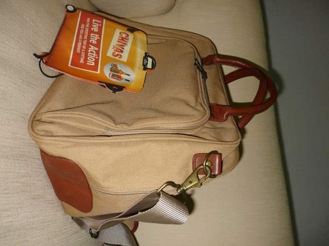 YUS BRANDED BAG: Authentic Chivas Bag