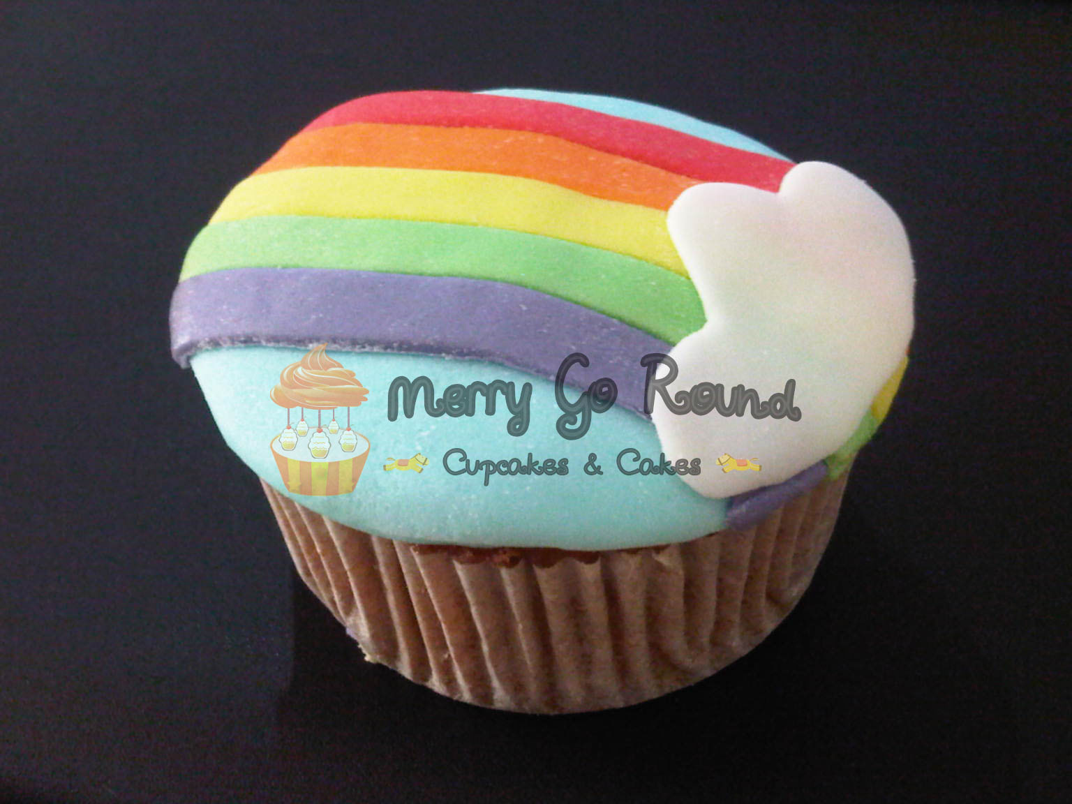 Merry Go Round - Cupcakes & Cakes: Some of our miscellaneous 2D icing ...