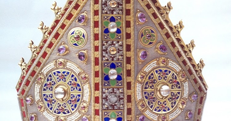 Modern Medievalism: Pontificalia II: the mitre and crozier