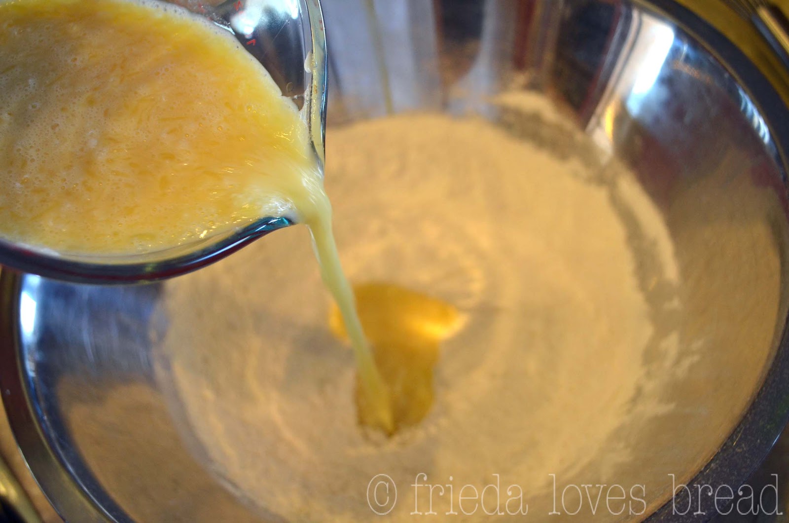 Frieda Loves Bread: Buttery Vanilla Muffins, Truvia Baking Blend & A ...