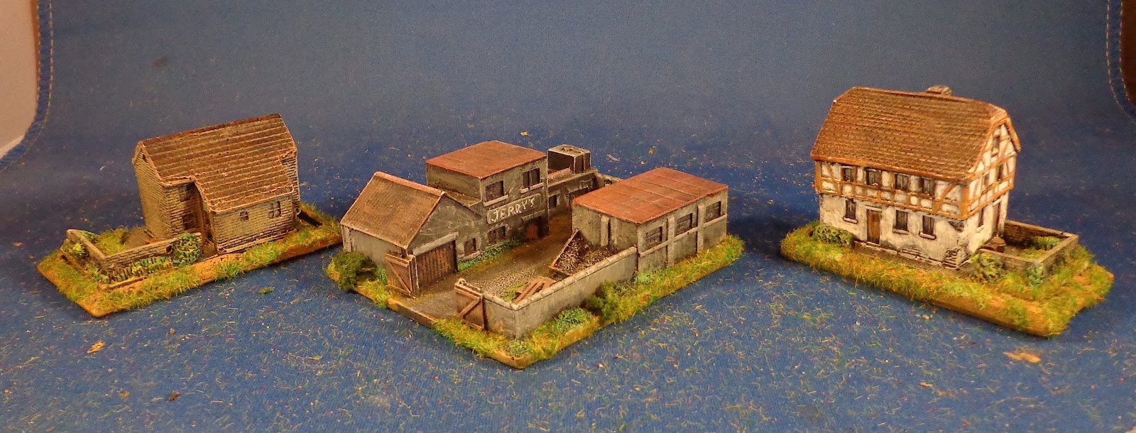 Bob's Miniature Wargaming Blog: FS 6mm WW2 terrain blowout