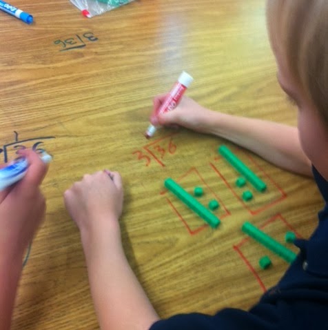 An Apple For The Teacher: Thursday Throw down - Interactive Long Division