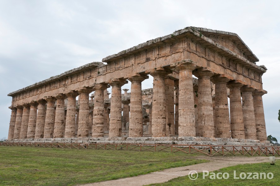 Paestum y sus templos griegos