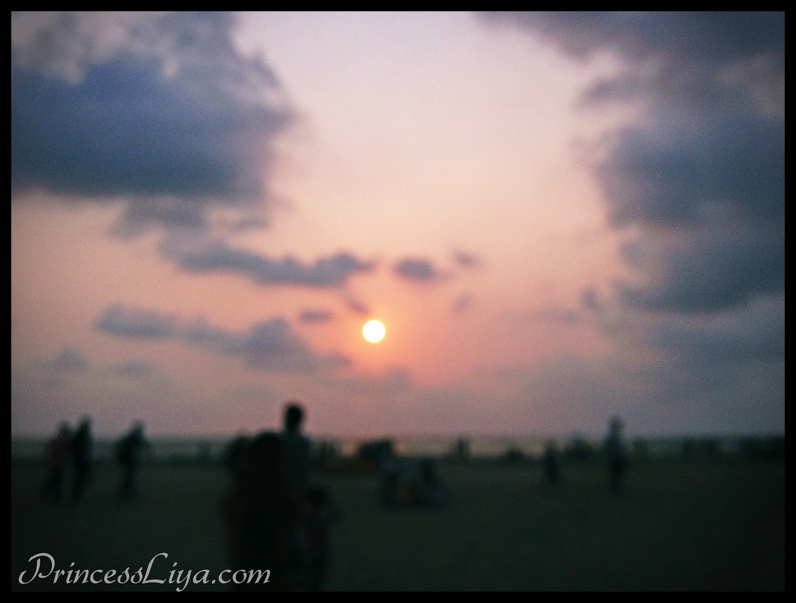 Life with Liya and Zain: A visit to Beypore Port and Beach - 04/19/2014