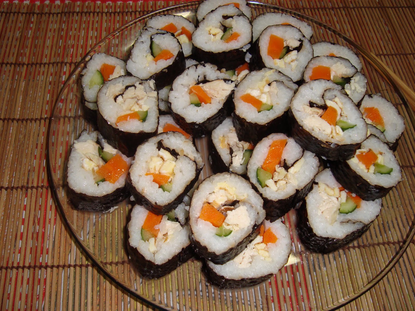 PRODUTOS ORIENTAIS: RECEITA DE SUSHI TRADICIONAL