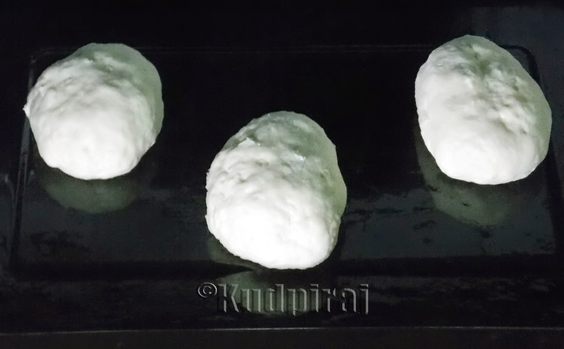 Kudpiraj's Garam Tawa: Goan Poi(Poee/Paav Bread) - Christmas Special