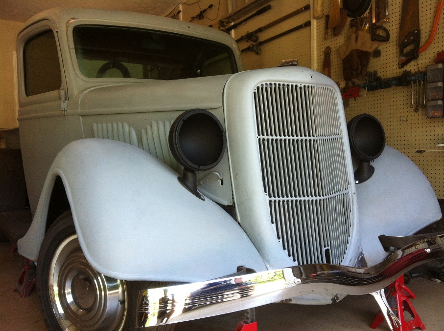 1935 Ford Pickup: More Shiny Bits & Some Grill