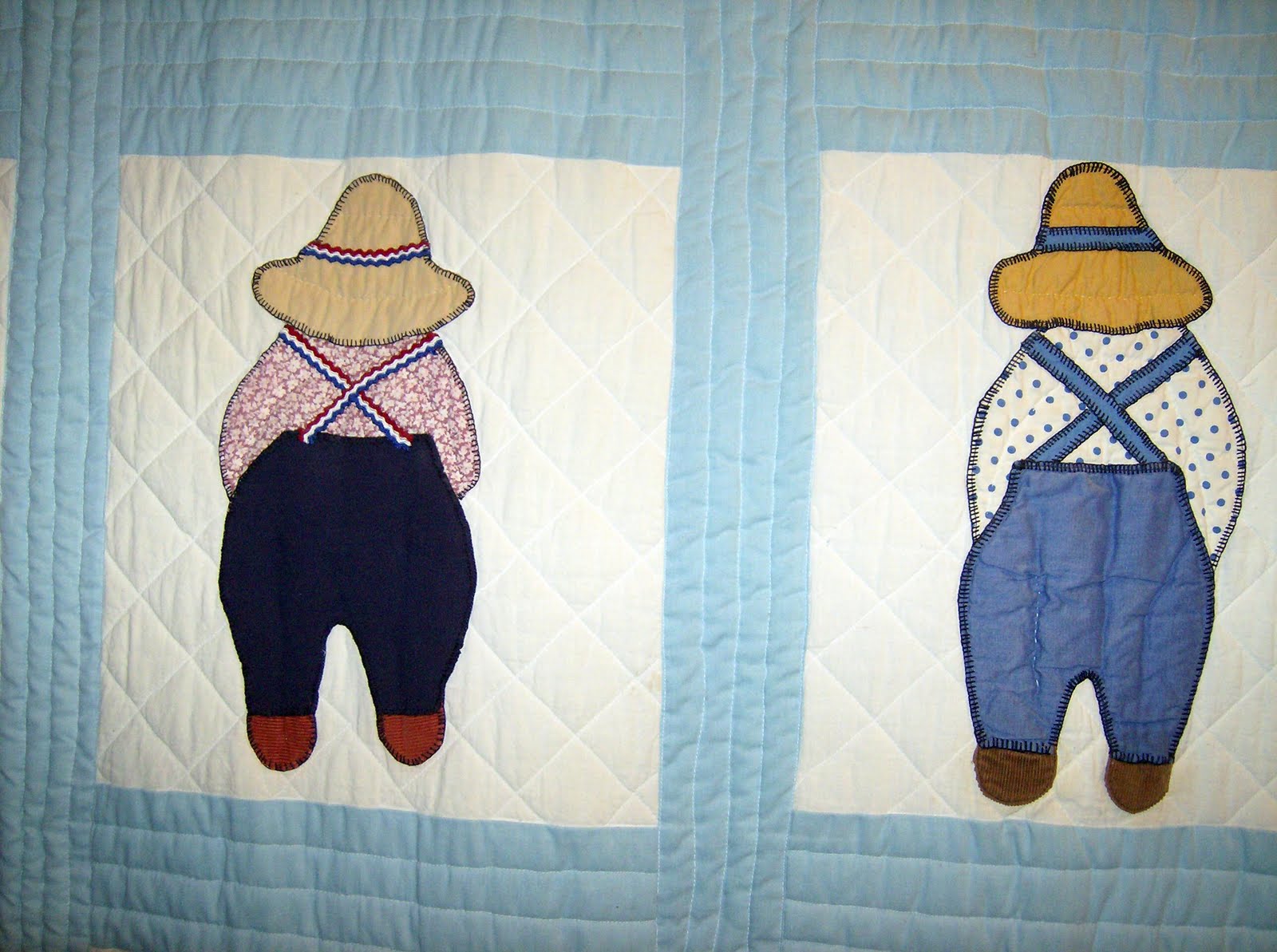 Country Lane Crafts & Antiques: Country Life = Little Boy Blue quilt