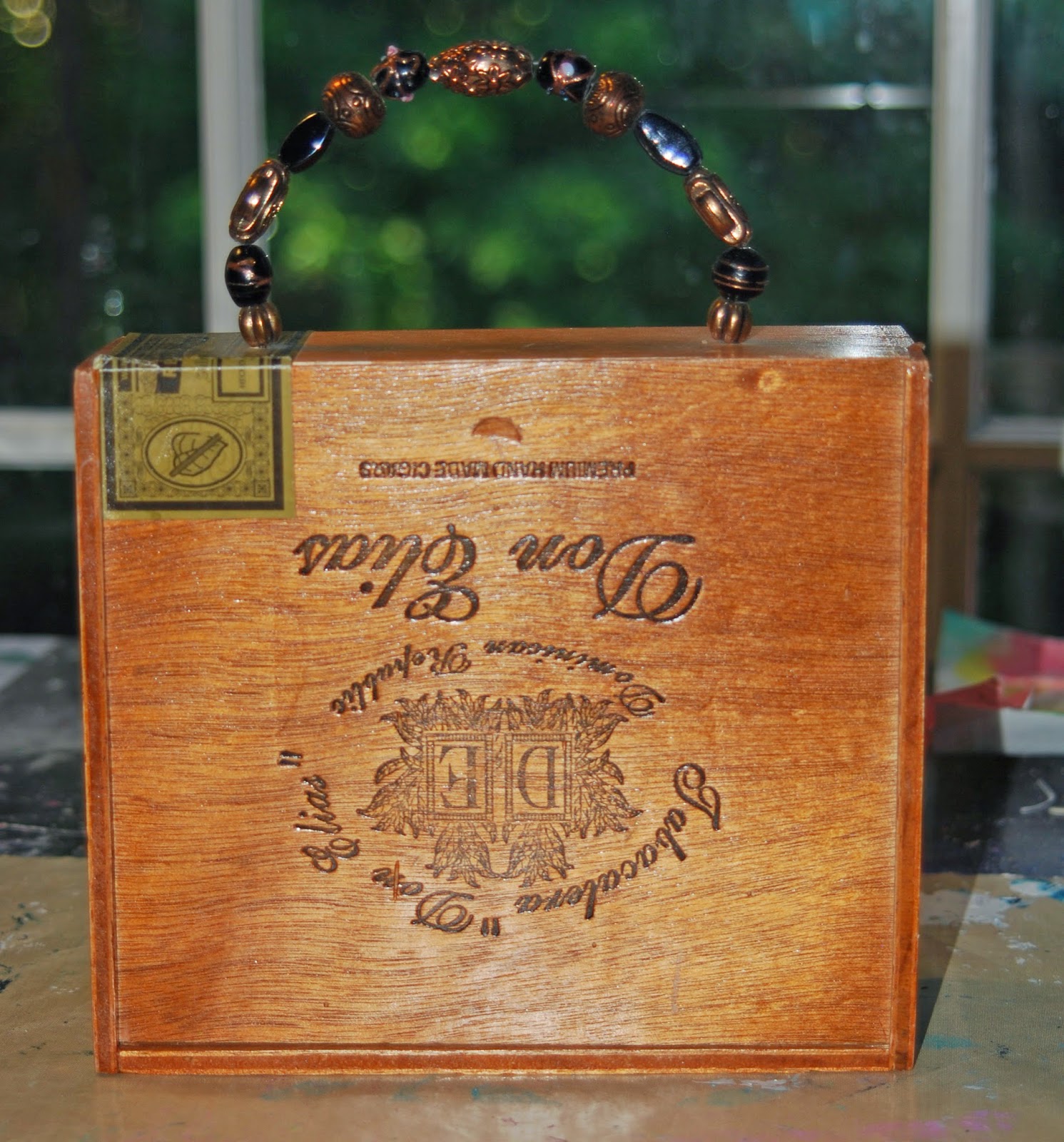 Eclectic Paperie: Cigar Box Purse + Marion Smith Paper = Love!!