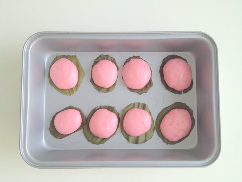 kenwee: Recipe: 喜板, Xi Pan Pink Kuih