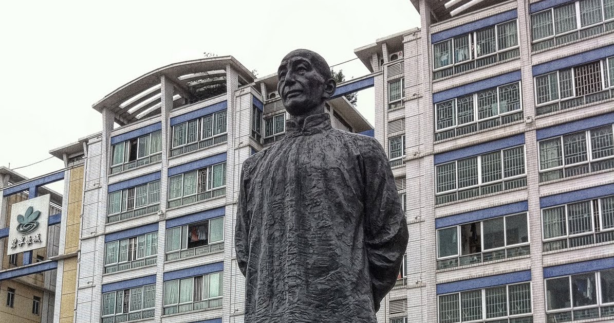 Passion Wing Chun: [lieu] La statue de Yip Man à Foshan