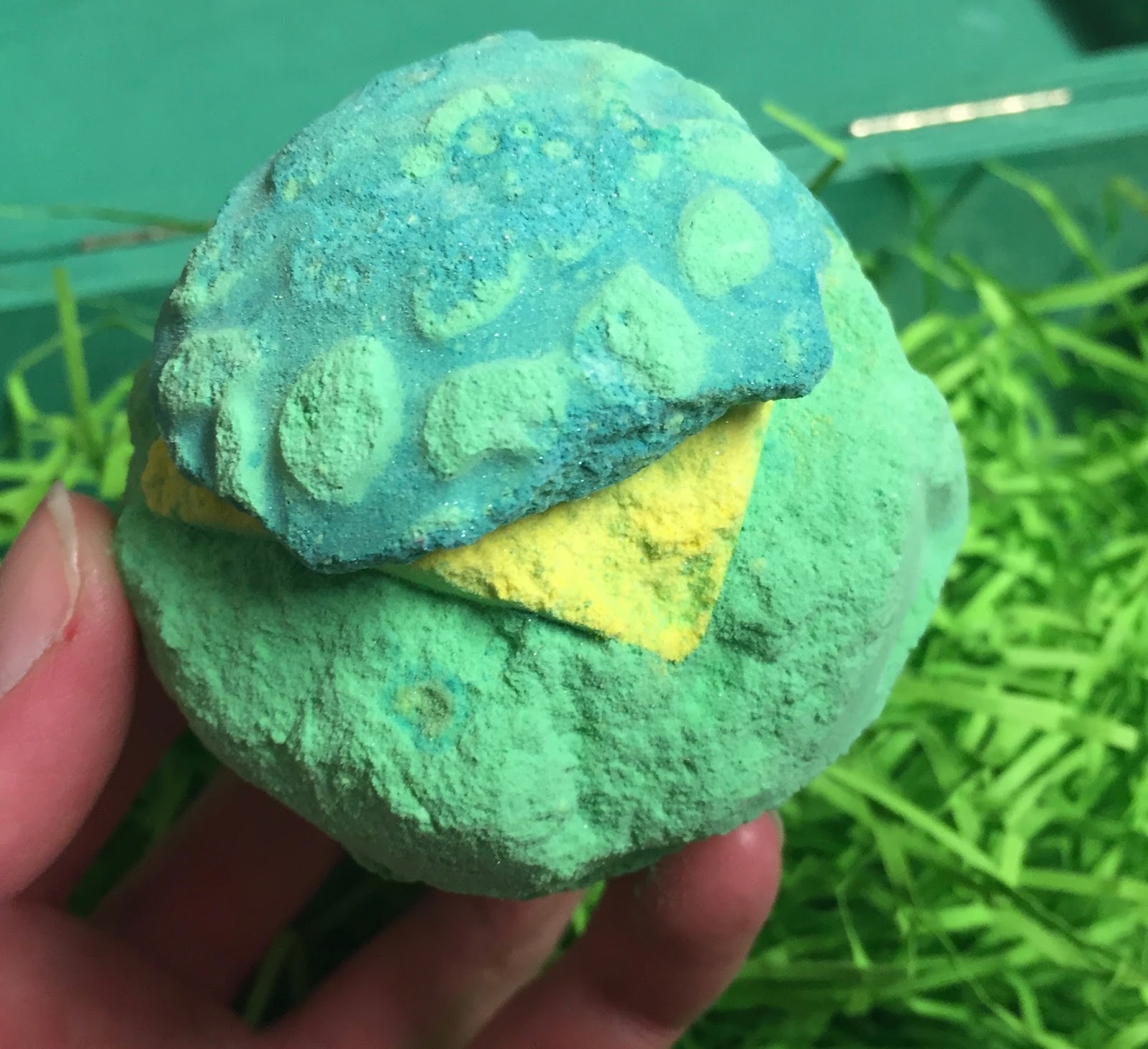 All Things Lush UK: Lush Men Wooden Box Gift Set