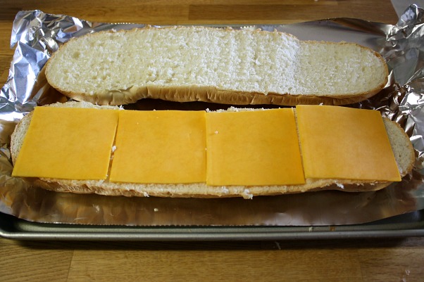 Easy French Bread Cheeseburger — Mommy's Kitchen